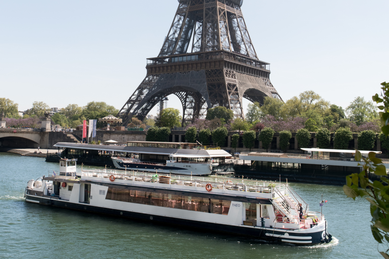 Où prendre le bateau-mouche paris ? | Le Diamant Bleu